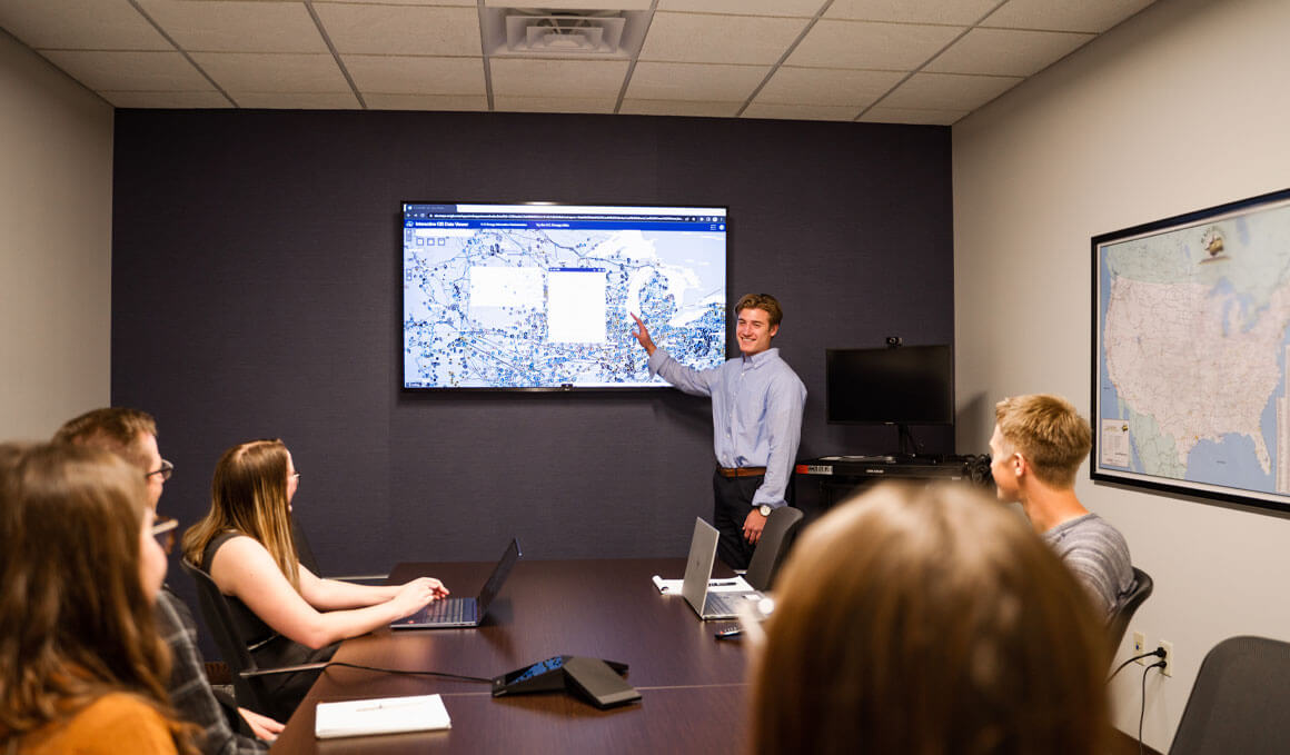 USD Beacom School of Business to Offer Professional Sales Certificate ...