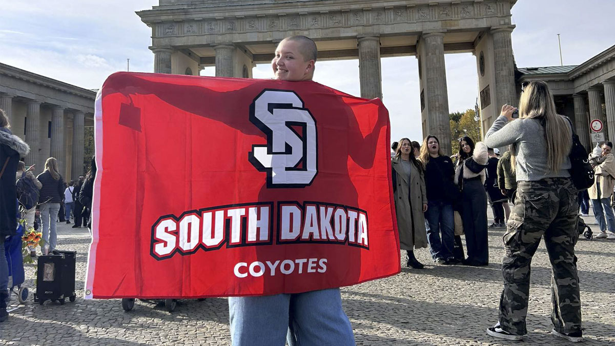 Malory Peacock Named Delta Sigma Pi's 2025 Regional Collegian of the ...